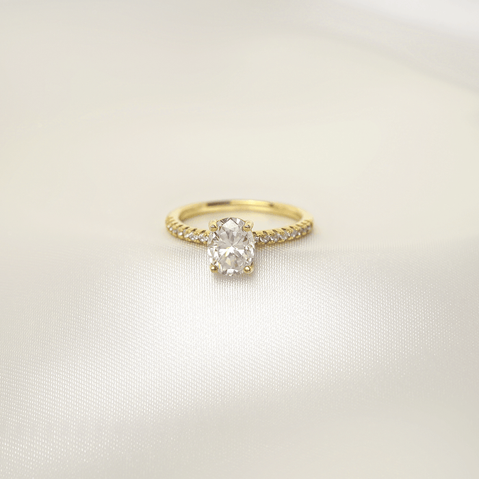 Oval Cut Pavé Setting Ring