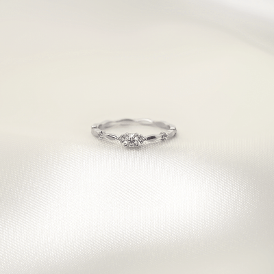 Solara Promise Ring